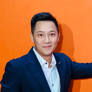 IR AWARDS > JUDGES – IAG Academy